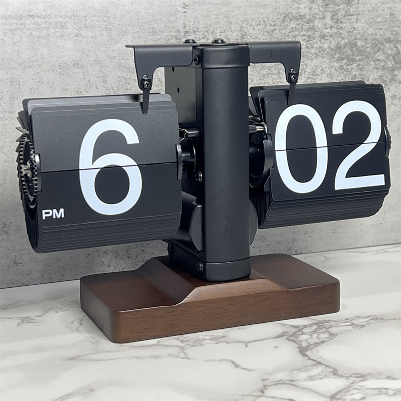 Flippo Clock - The Flippo® Clock